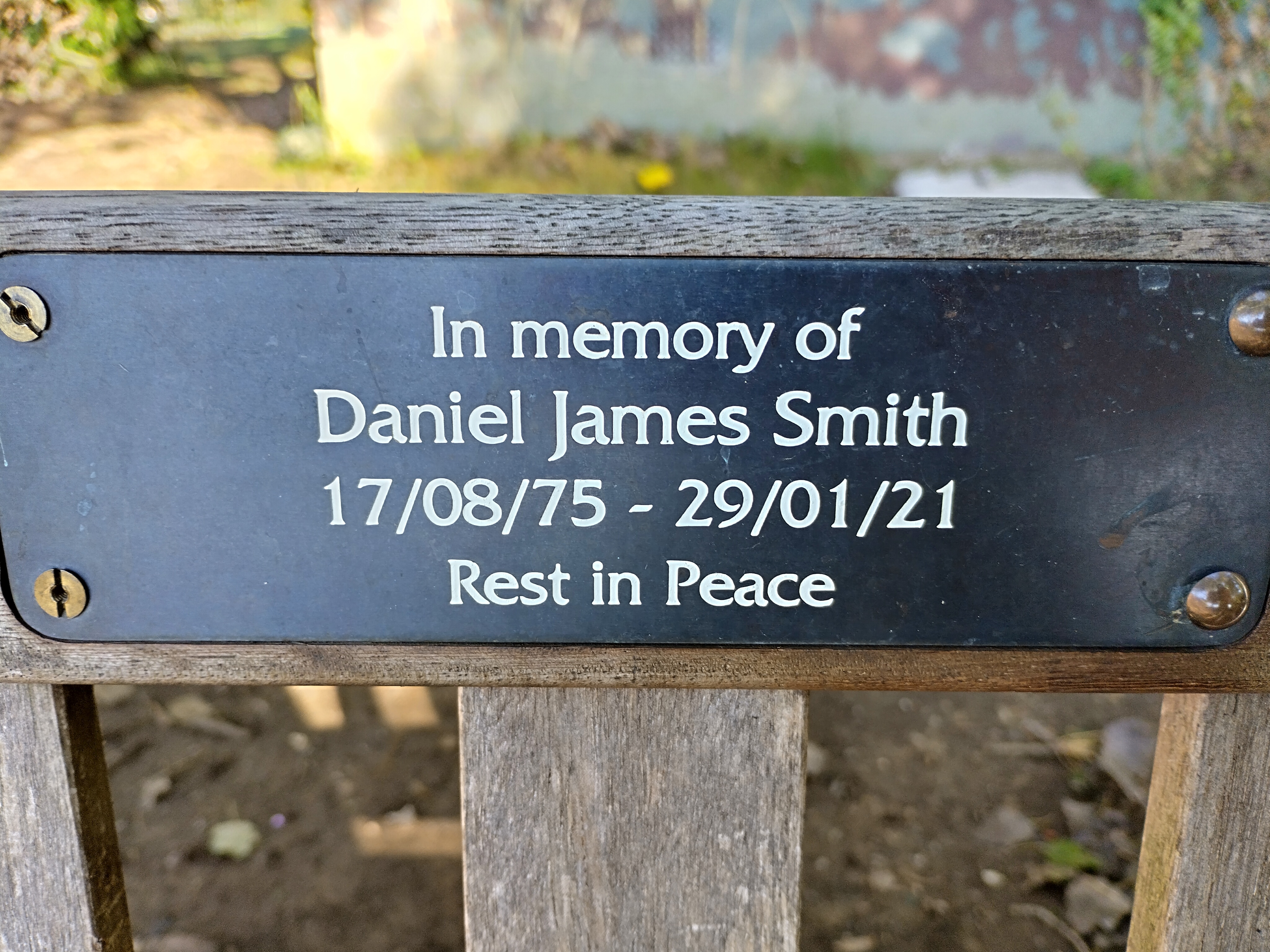 OpenBenches In Memory Of Daniel James Smith 17/08/75 - 29/01/
